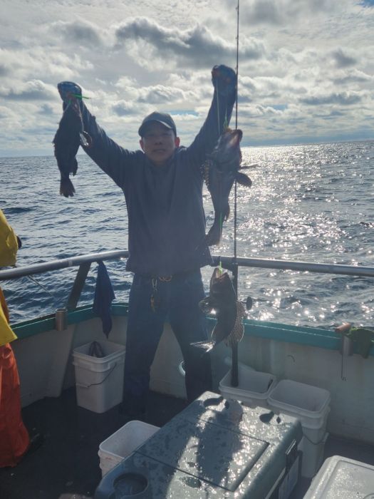 Sun Nov 12 – Coxes Ledge Cod & Sea Bass | Viking Fleet Fishing Report