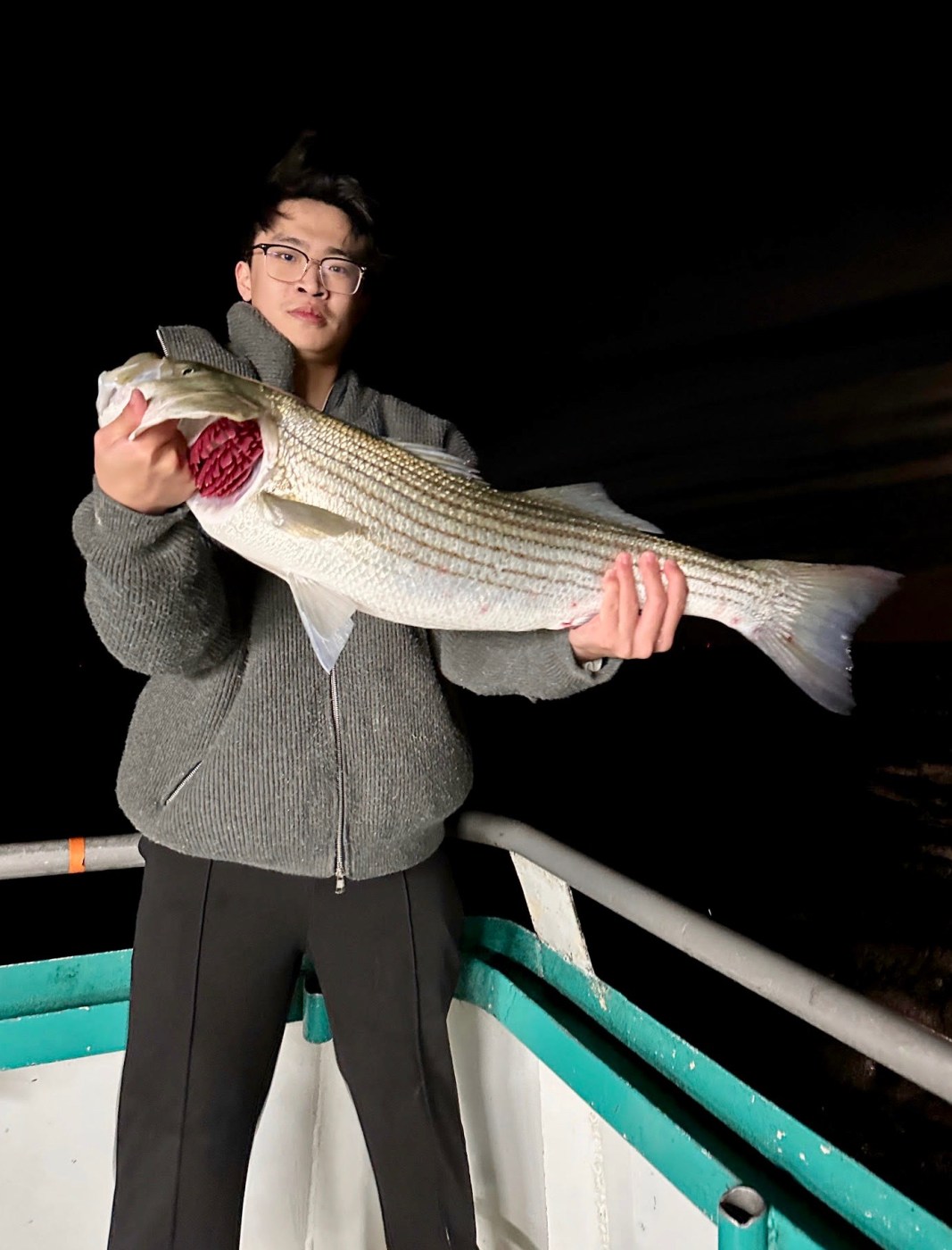Thurs Oct 17 – Full Moon Striped Bass | Viking Fleet Fishing Report