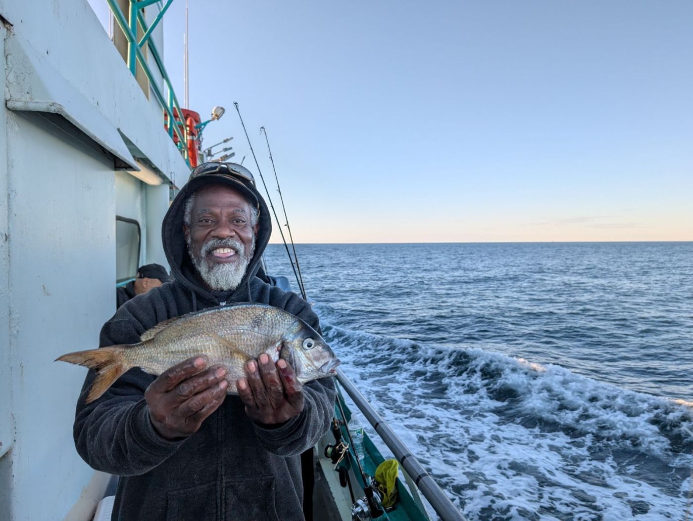 Wed Nov 20 – Block Island Fall Jumbo Porgies & Sea Bass | Viking Fleet ...